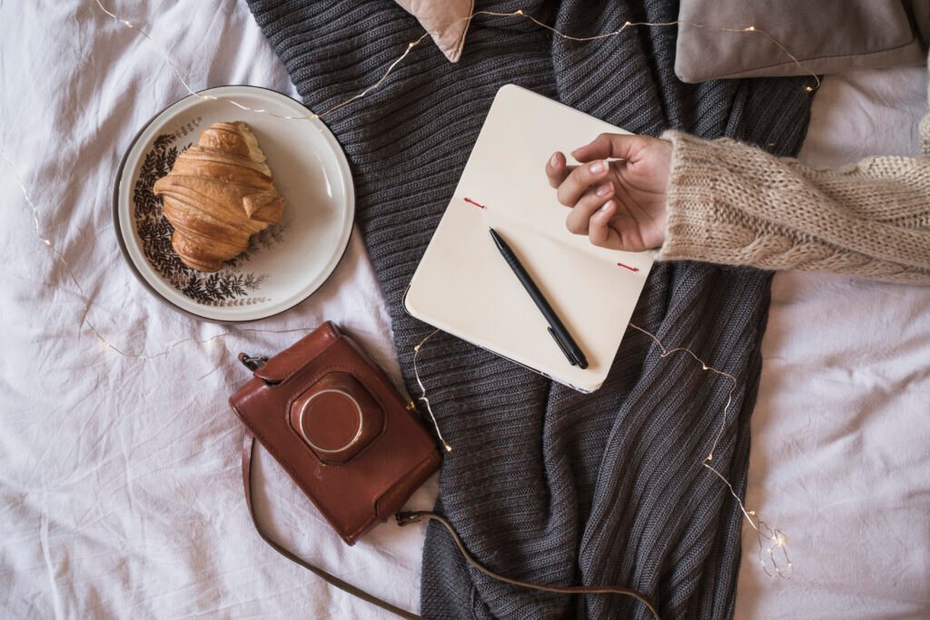 Writing Aesthetic: The Soulful Beauty of Words - Journaling Techniques